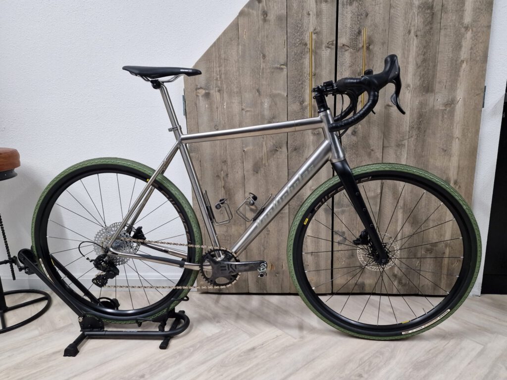 Van Nicholas Rowtag titanium gravelbike - Dacorsa